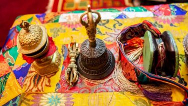 Hand Mudras: How to Use the Vajra and Bell