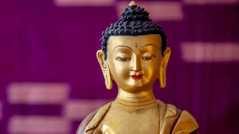 Guide to Tibetan Buddhism: Practical Tools for Beginners